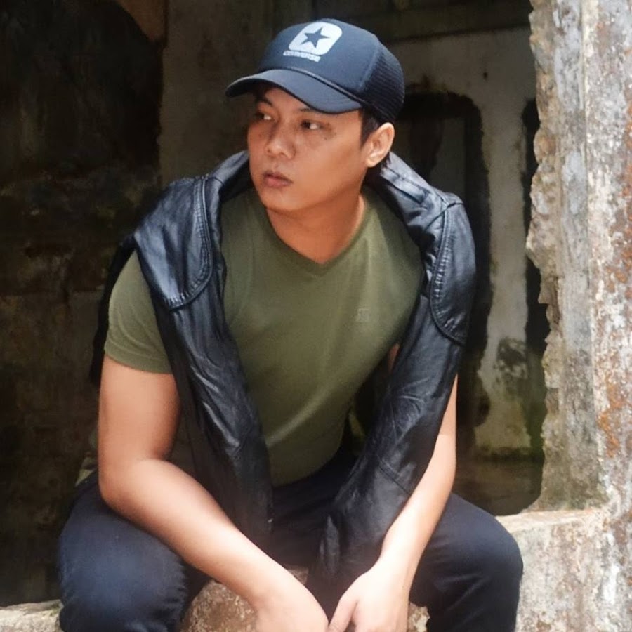 Roel Manarang - YouTube