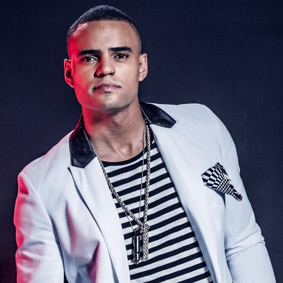 Mohombi Moupondo - YouTube