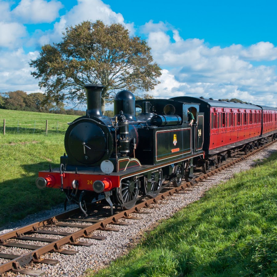 Isle of Wight Steam Railway - YouTube