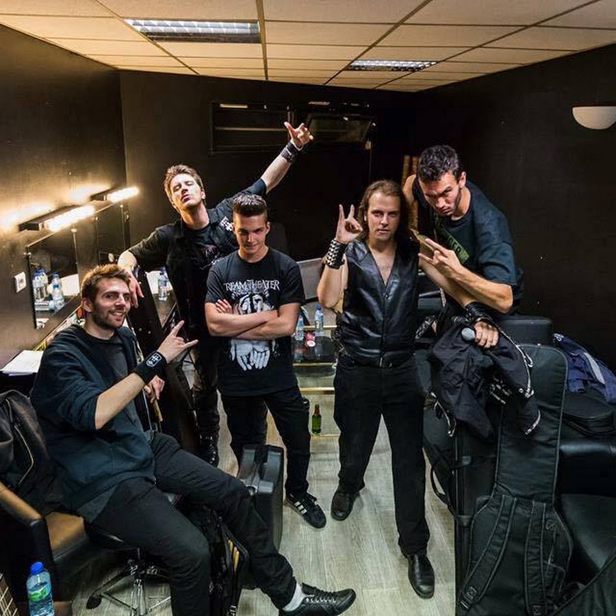 Spitfire Band - YouTube