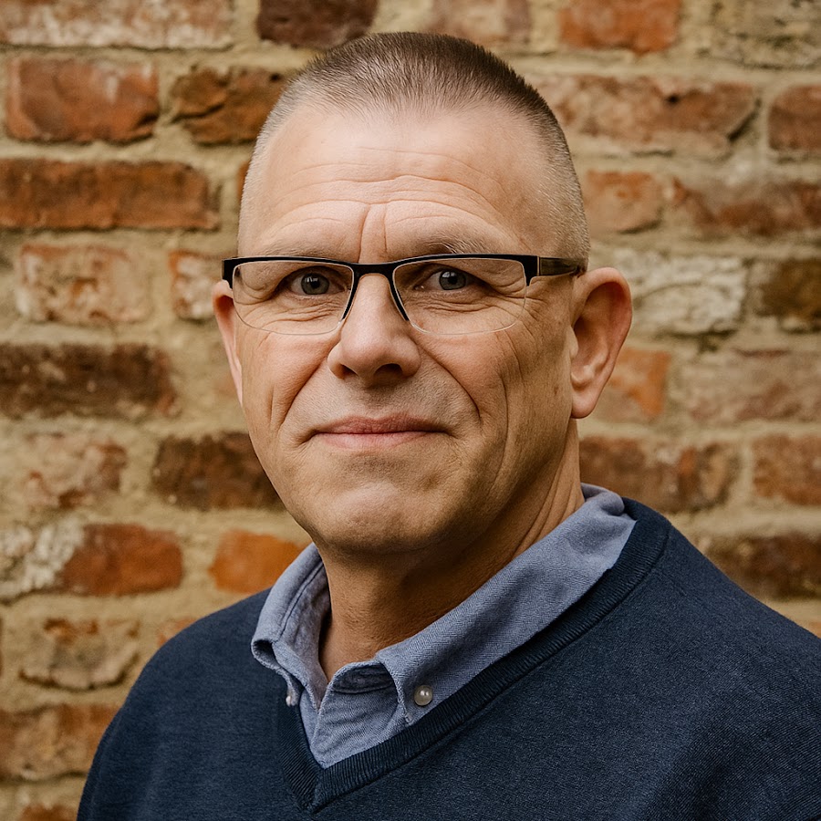 Colin Bright - YouTube