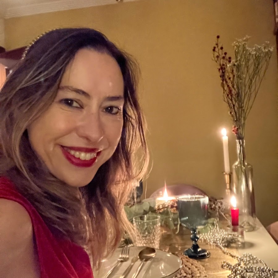 María Gil - YouTube