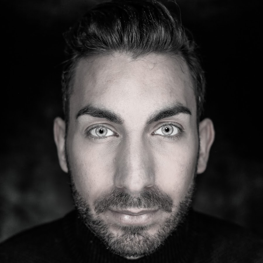 OSCAR KAREM - YouTube