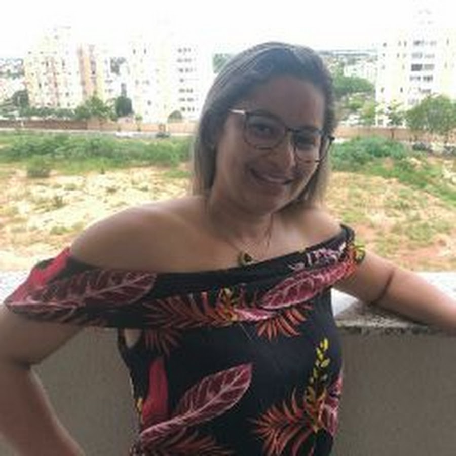 Leila Fernandes - YouTube