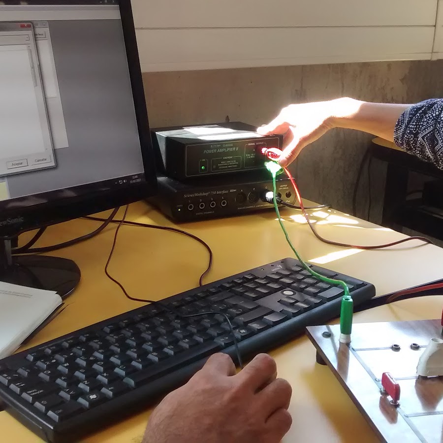 Laboratorios Física II UCN - YouTube