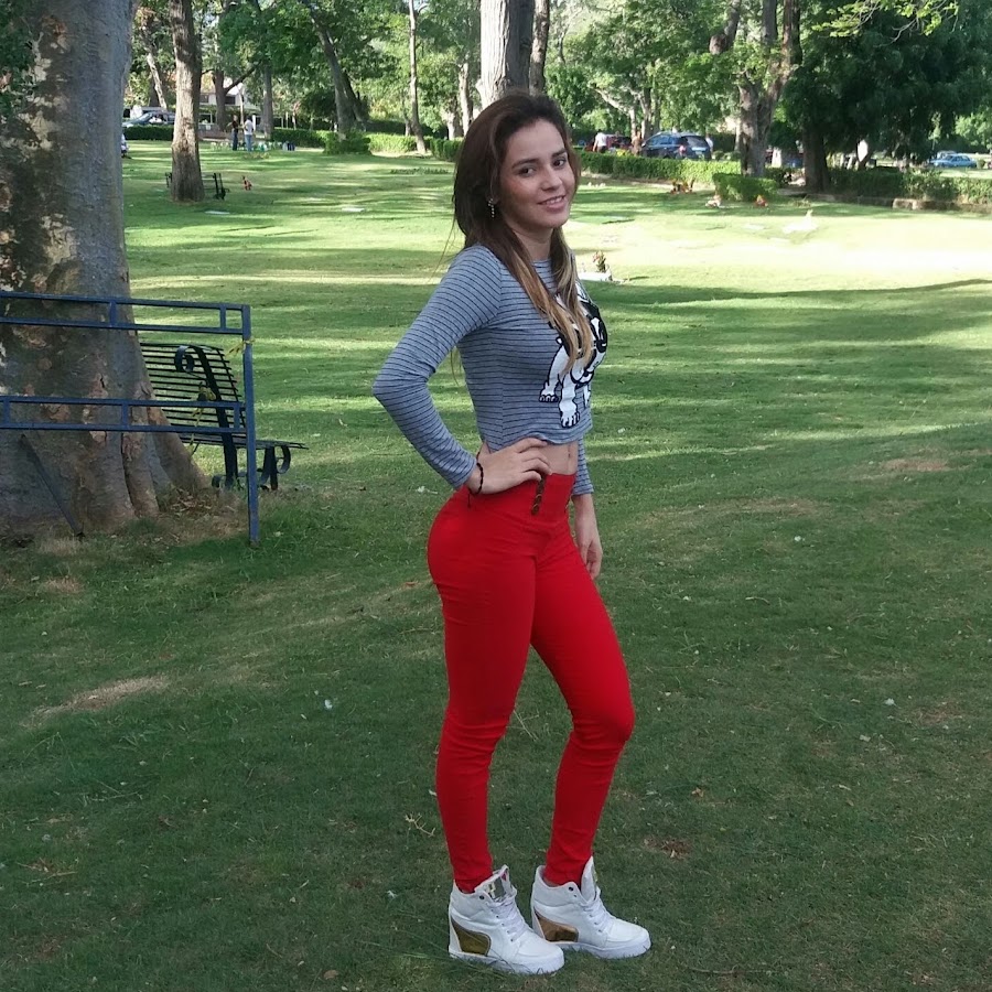 Milena Angel - YouTube