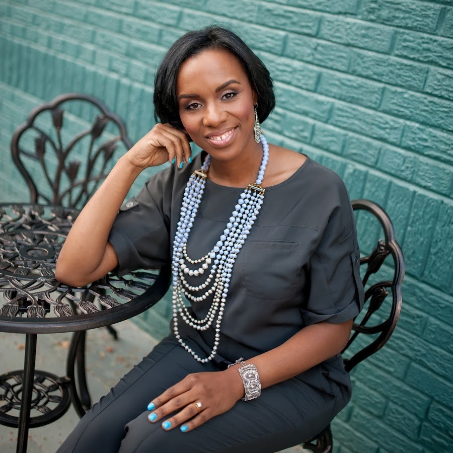 Michelle McKinney - YouTube