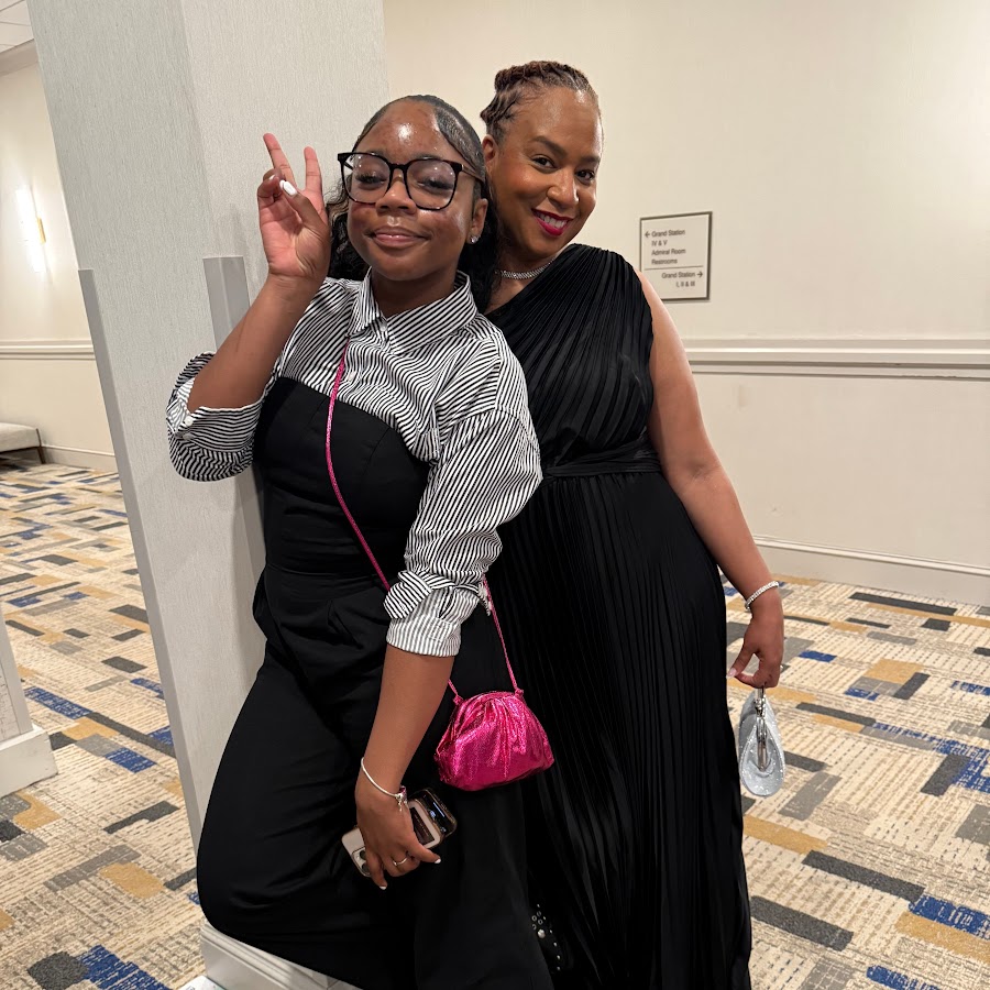 Patricia Ford - YouTube