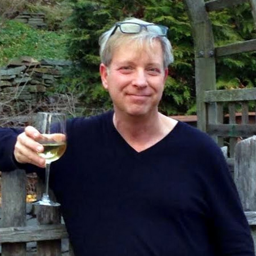 Kevin Lee Jacobs Delicious Living - YouTube