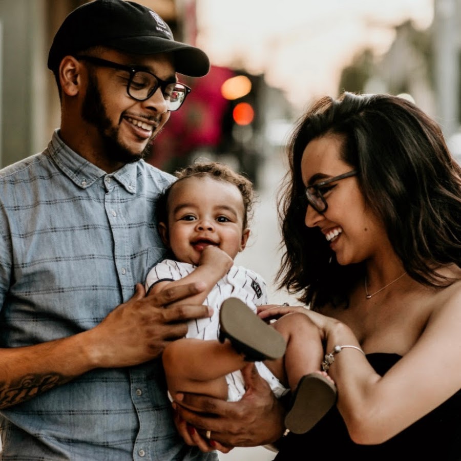 The Jones Family - YouTube