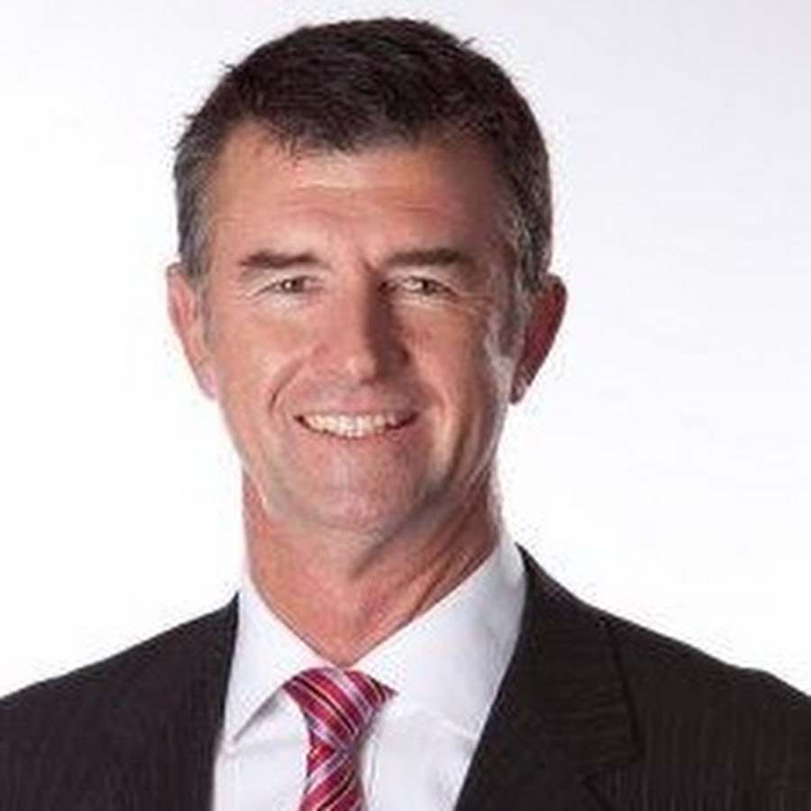 Tim Mander Mp - YouTube