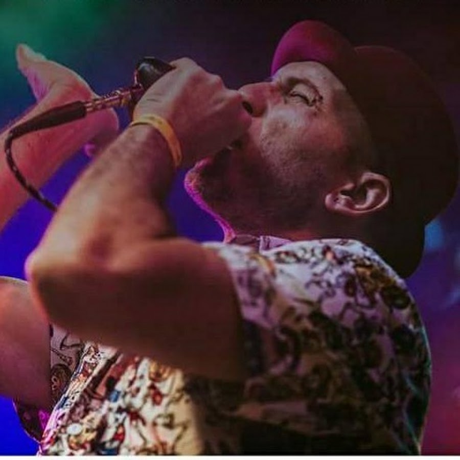 Danny del Toro - YouTube