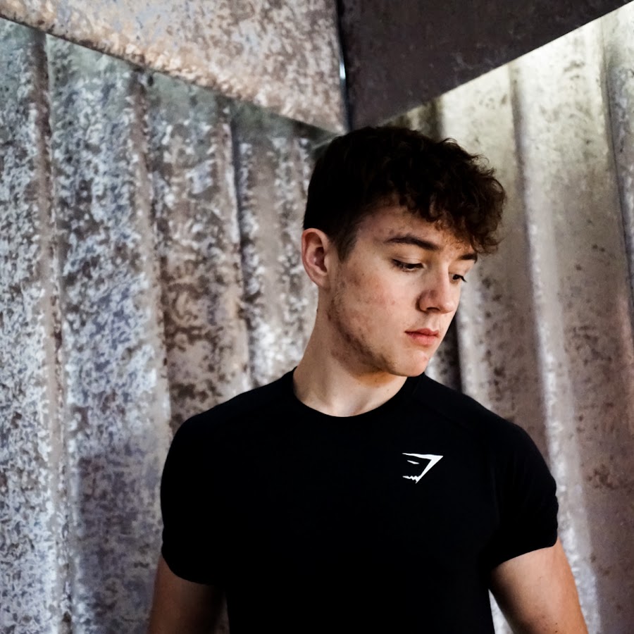 Louis Doyle - YouTube