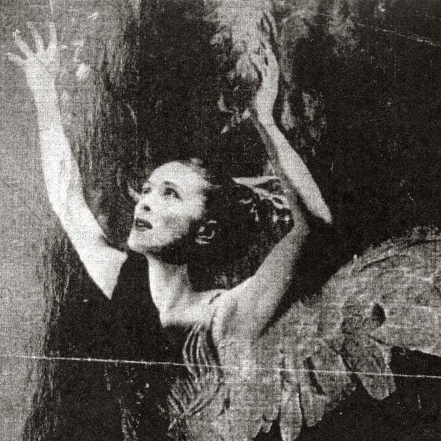 Martha Graham - YouTube