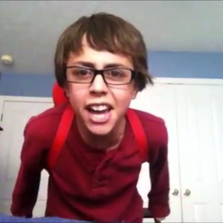 sammyclassicsonicfan - YouTube