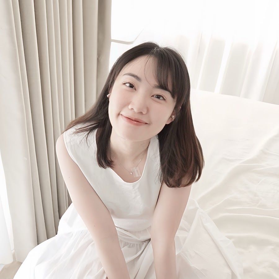 Agnes Wu - YouTube