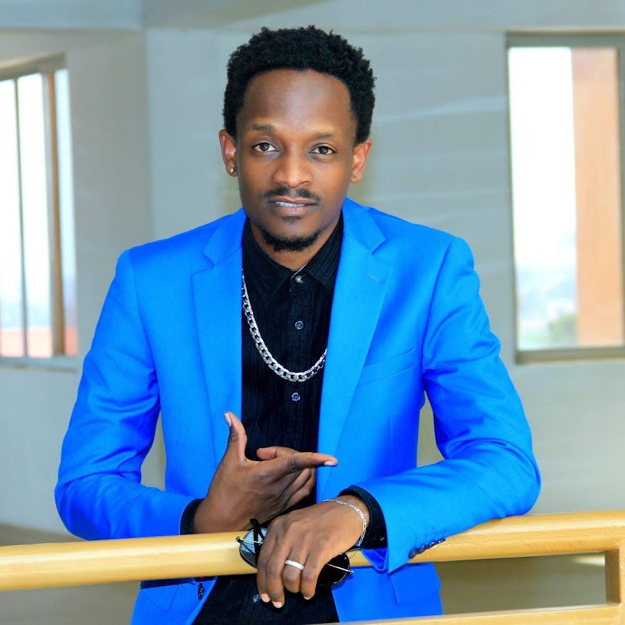 CALVIN THE ENTERTAINER - YouTube