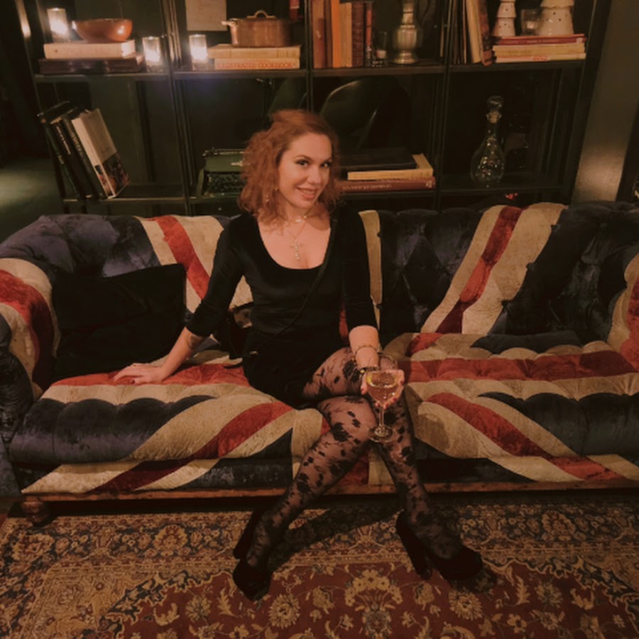 Elizabeth Sinclair - YouTube