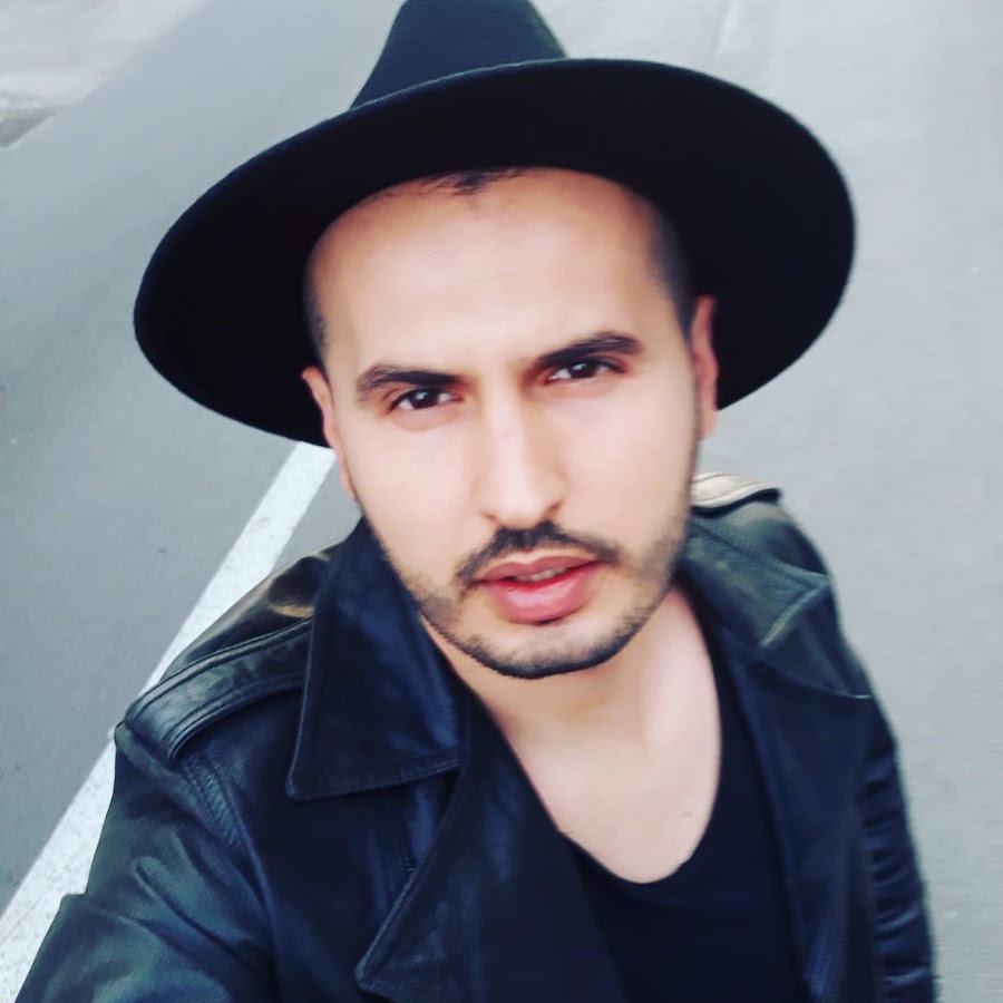 ADAM B. VLOG - YouTube