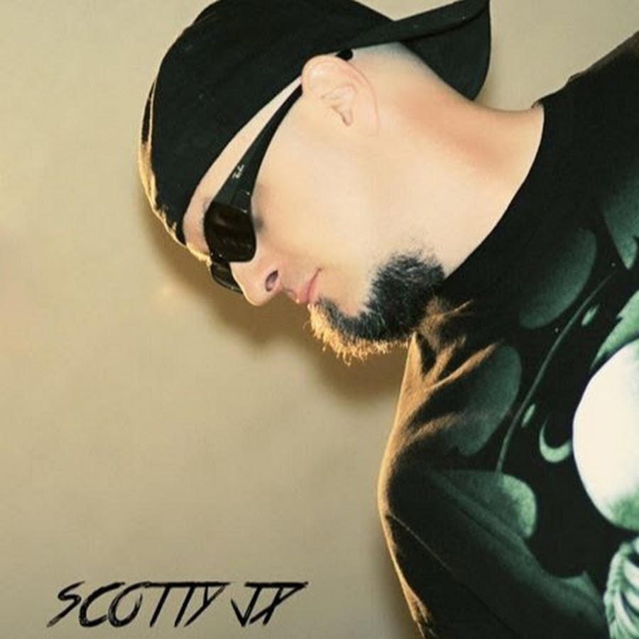 Actiongirls Scotty JX - YouTube