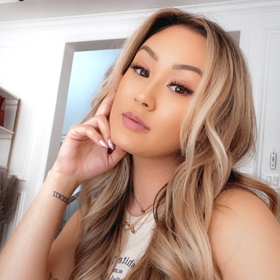 LaurDIY Vlogs - YouTube