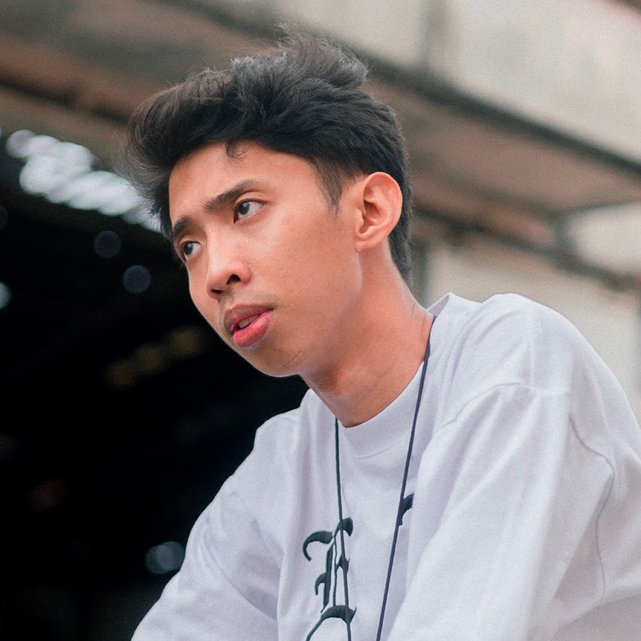 Warren Vlogs - YouTube