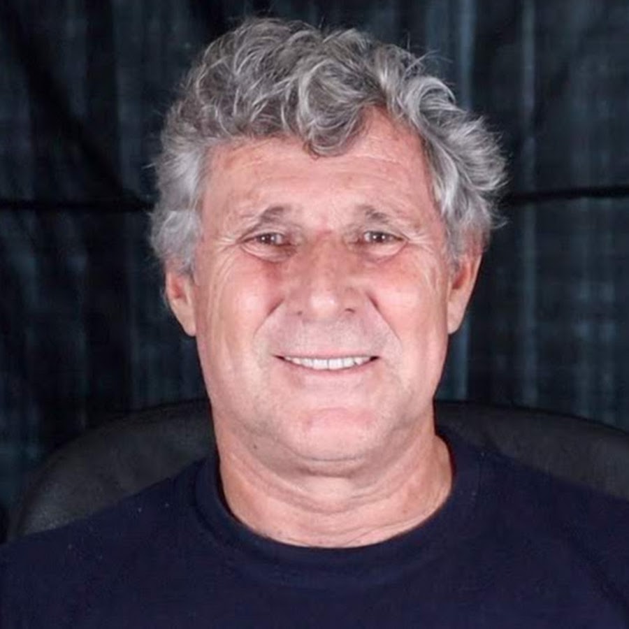 Mark van Straaten - YouTube