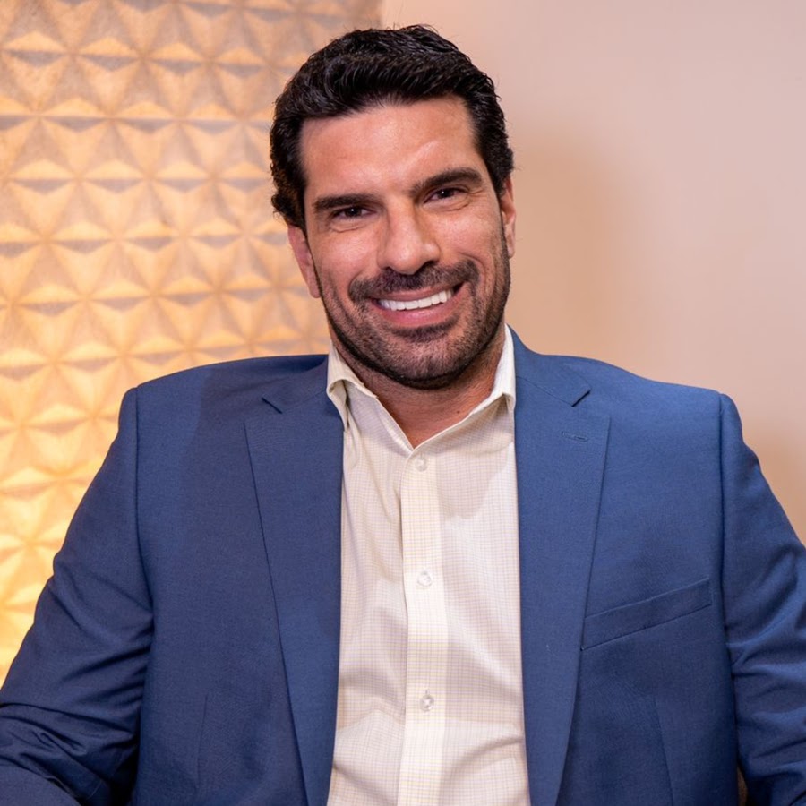 Dr. Rafael Mello Cirurgião Plástico Piracicaba - YouTube