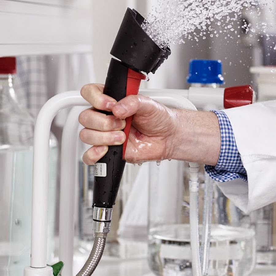 BROEN-LAB A/S - YouTube