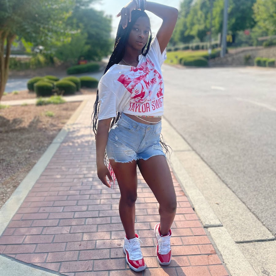 Ariyah & much more - YouTube