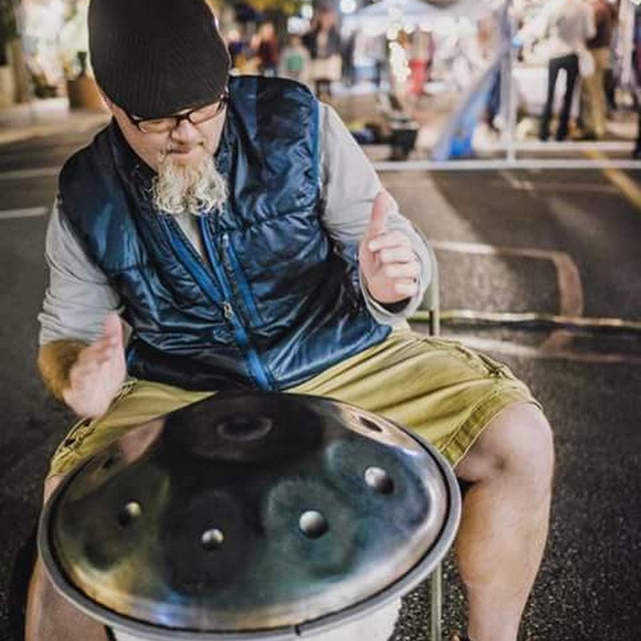 Z The Handpan Man - YouTube