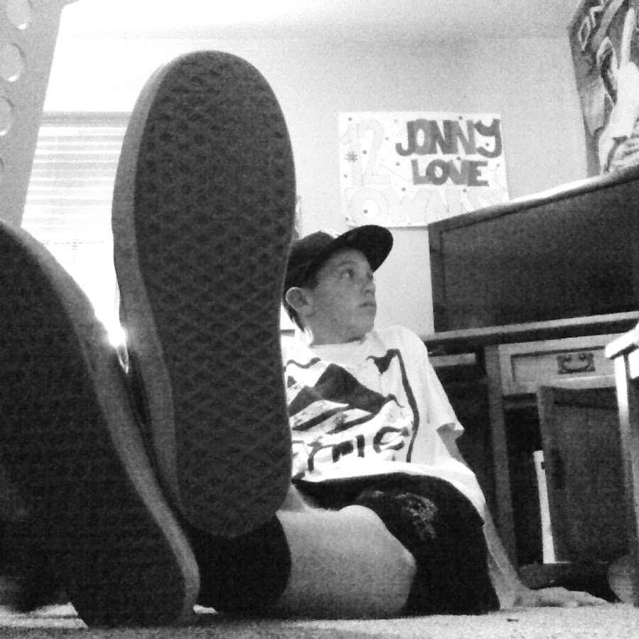 Jonny Love - YouTube
