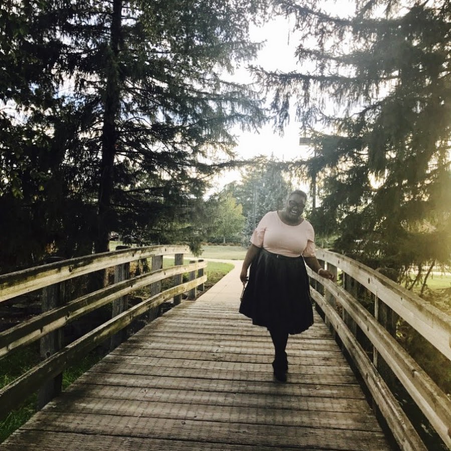 Amber Reed - YouTube