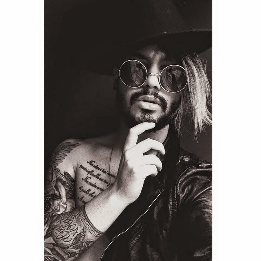 MikeyHairTV - YouTube