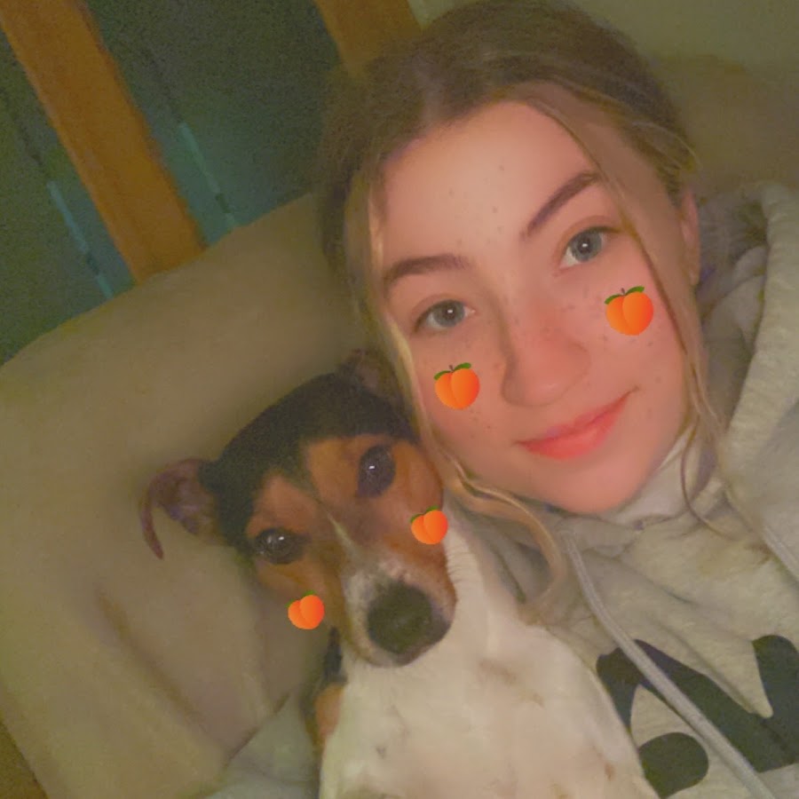 Heeyitz Emilyxxx - YouTube