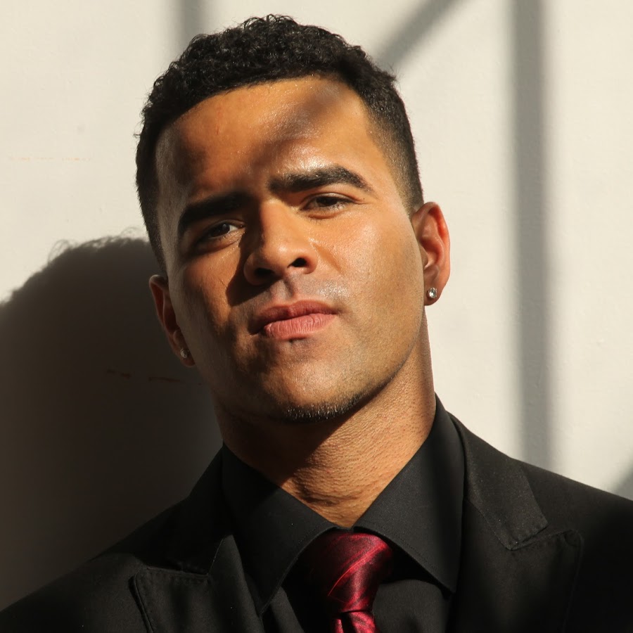 Christopher Jackson - YouTube