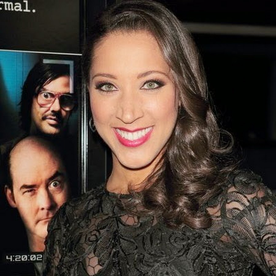 Robin Thede - YouTube