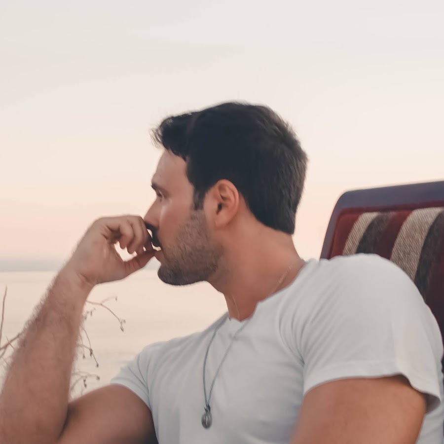 Alejandro Castaño - YouTube