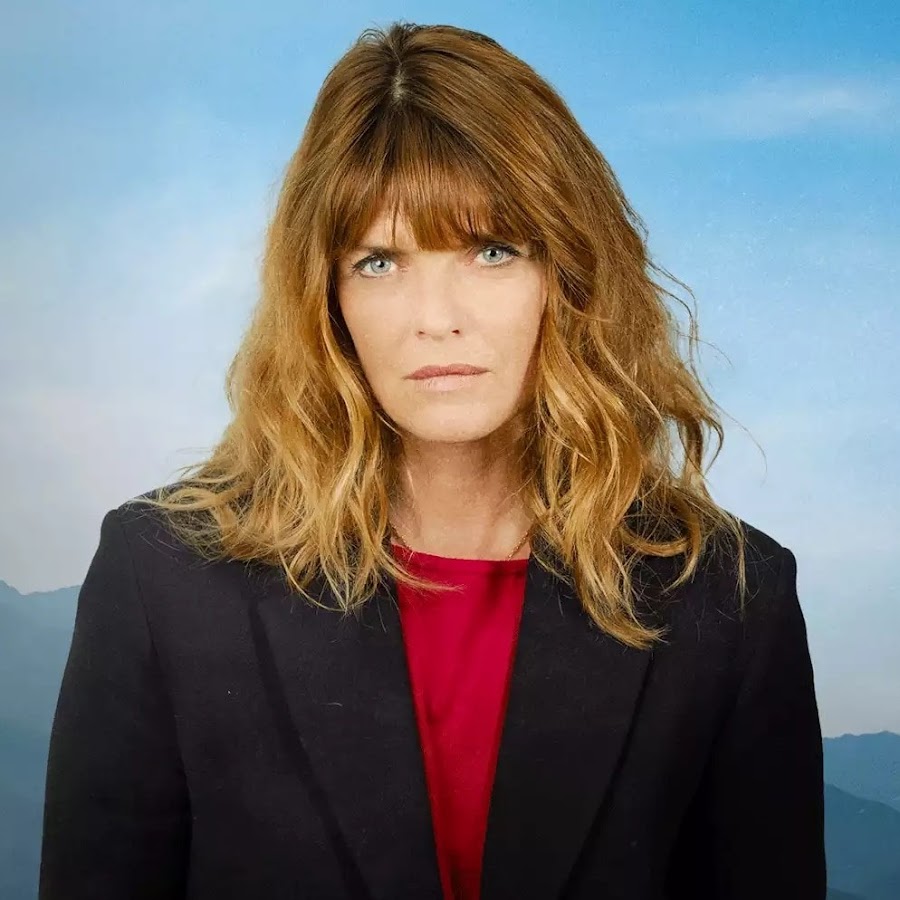 Cassandre Série - YouTube