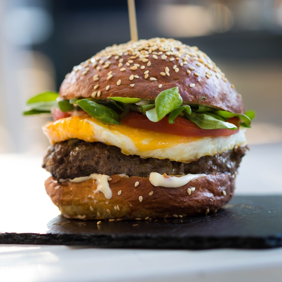 Hungry Burger - YouTube