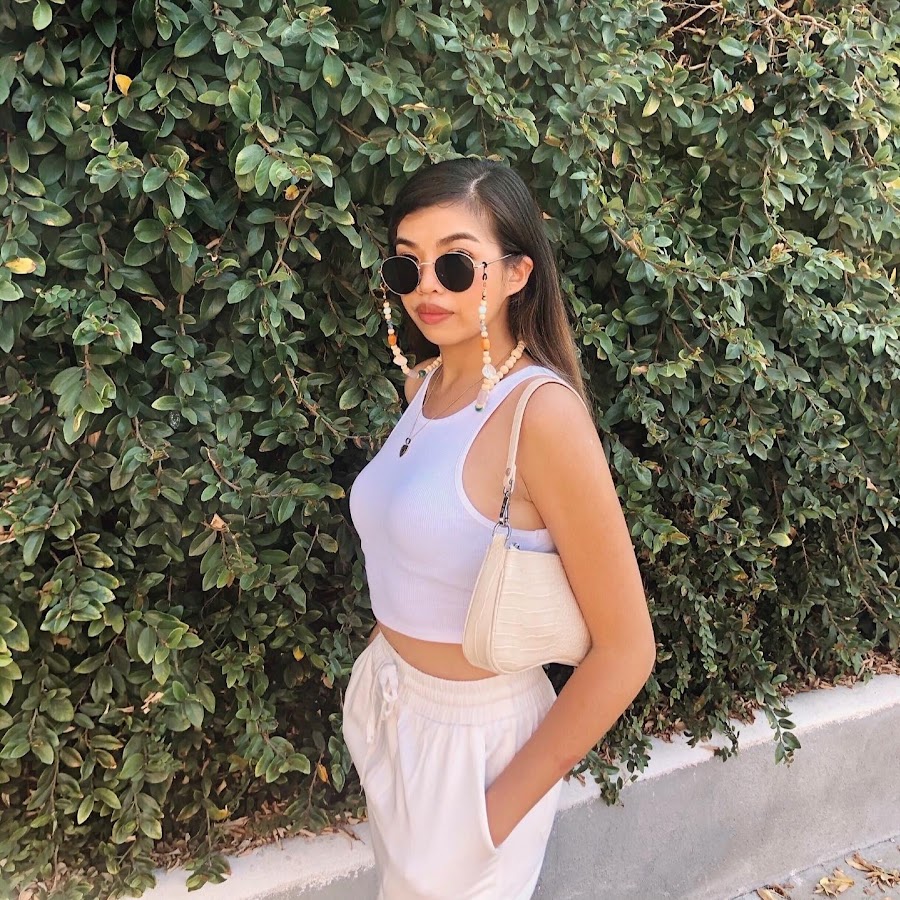 Andrea Celina - YouTube