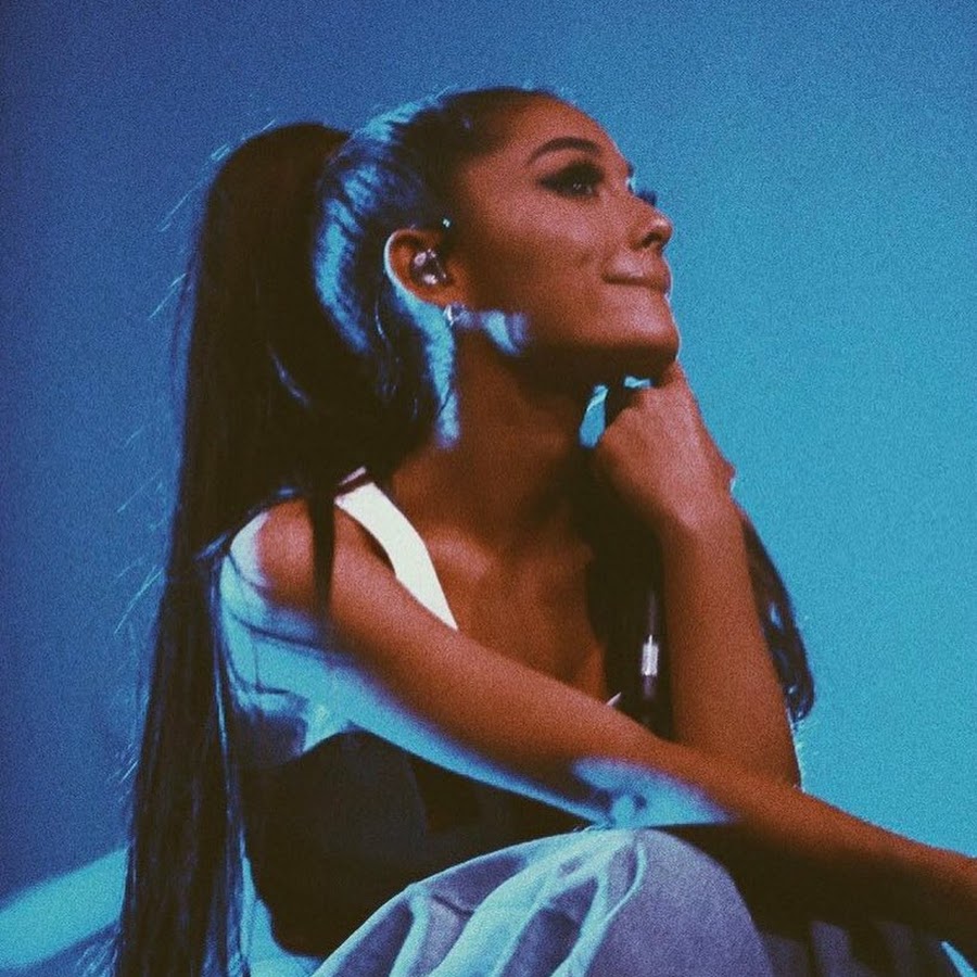 Arianators Meet - YouTube