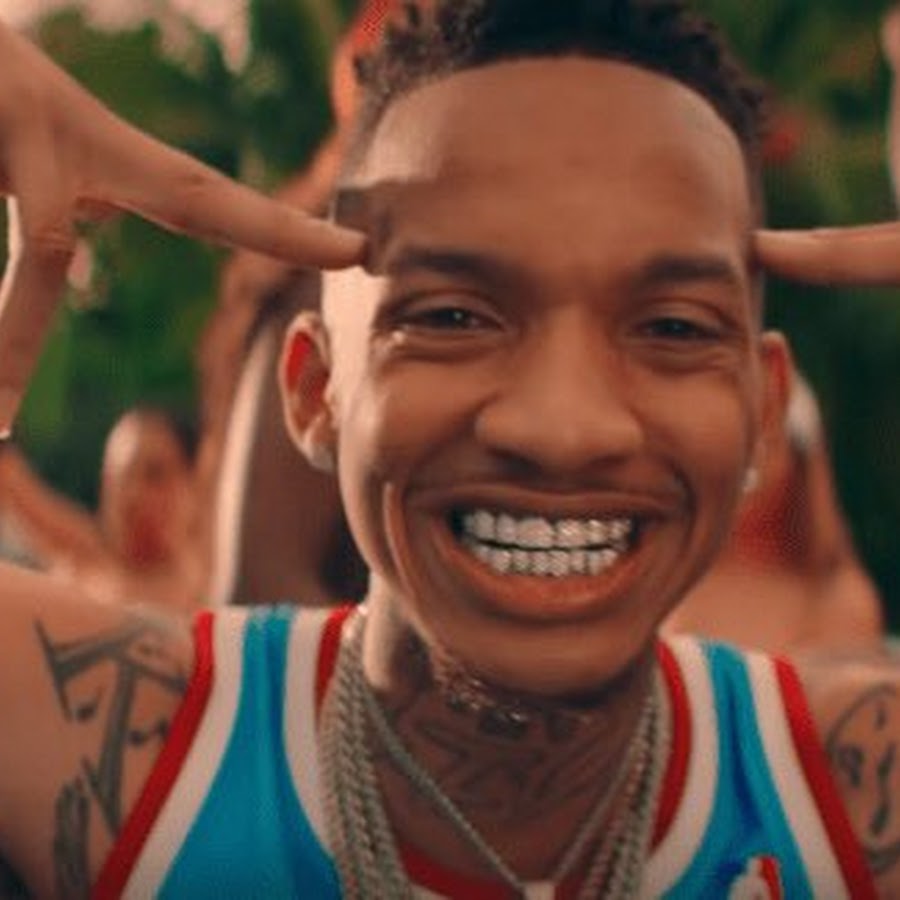 Stunna 4 Vegas - YouTube