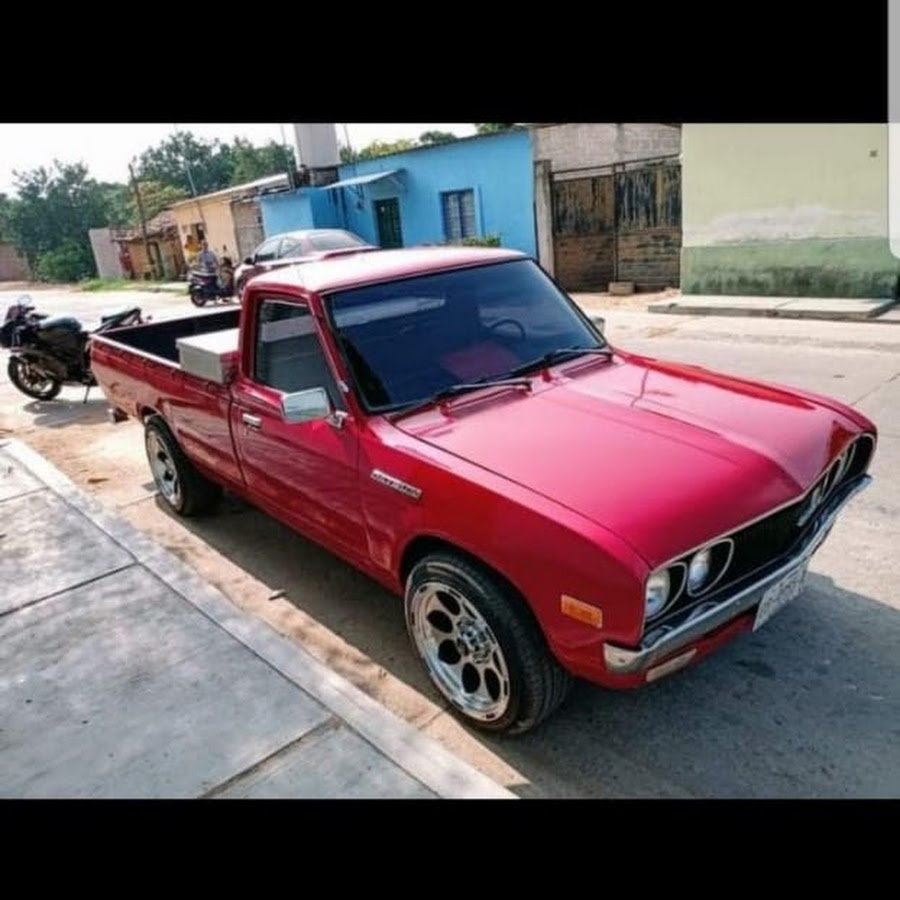 motor L20 datsun 1600j - YouTube