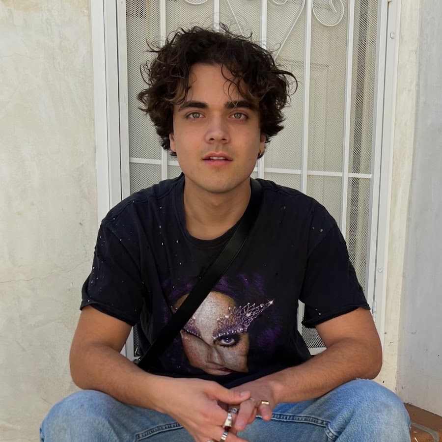 Alexander Stewart - YouTube