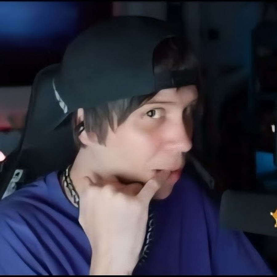 Itslaia 33 - YouTube