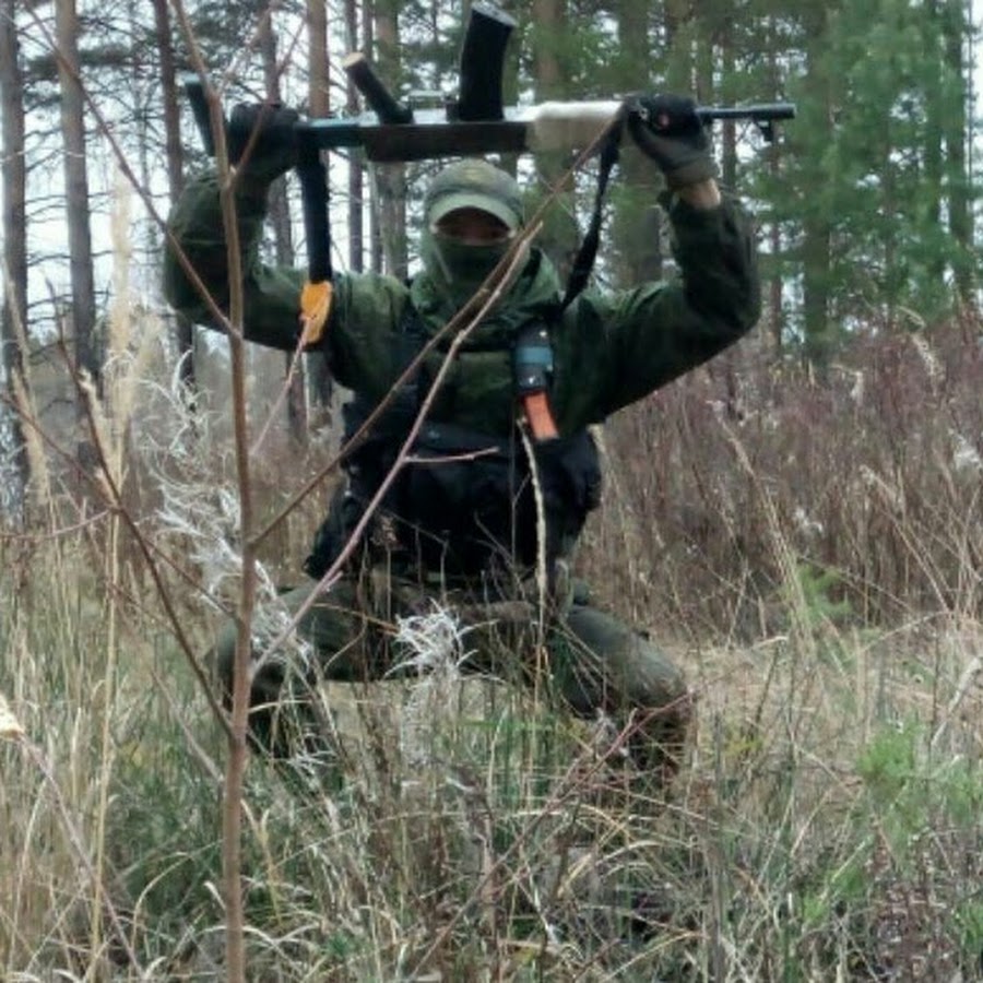 Боевые Бомжи - YouTube