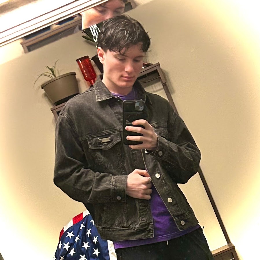 BaconStudios - YouTube