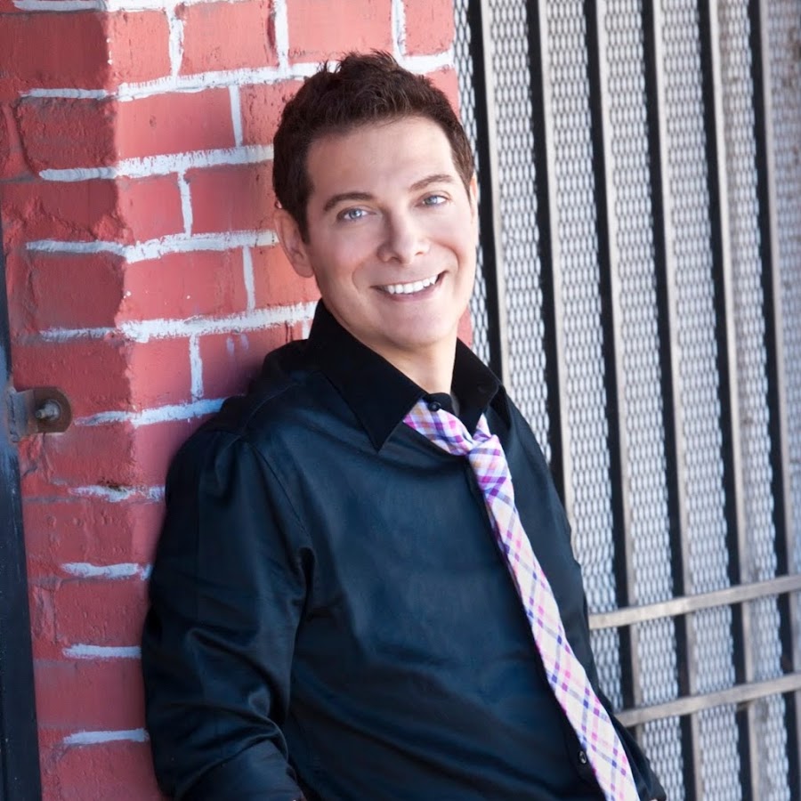 Michael Feinstein - YouTube