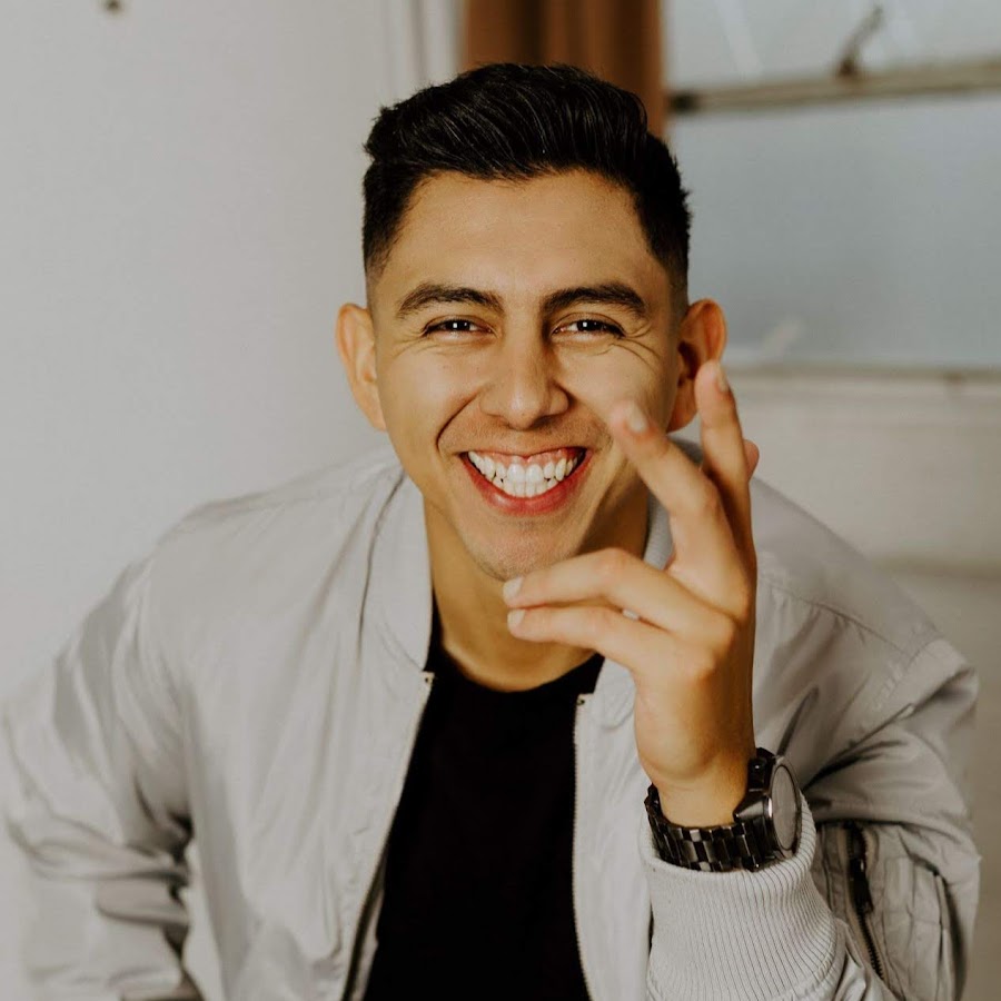 Daniel Chavez - YouTube